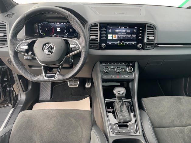 Škoda Karoq 2.0 TSI SportLine 4x4 DSG Occasion CHF 38’720.– | Carmarket