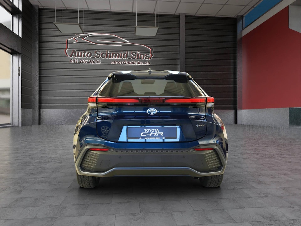 TOYOTA C-HR 2.0 HEV Trend Tech 4x4: Jetzt Probefahrt buchen!