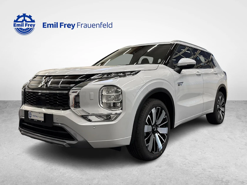Mitsubishi Outlander 2.4 PHEV Instyle 4x4 Neu CHF 59’999.– | Carmarket