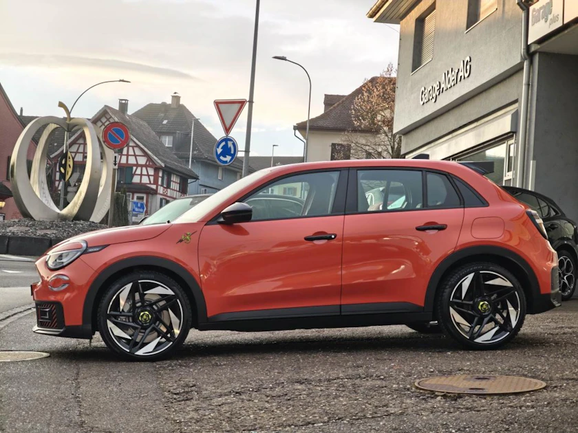 Fiat Abarth 600e Turismo Vorführmodell CHF 30’900.– | Carmarket