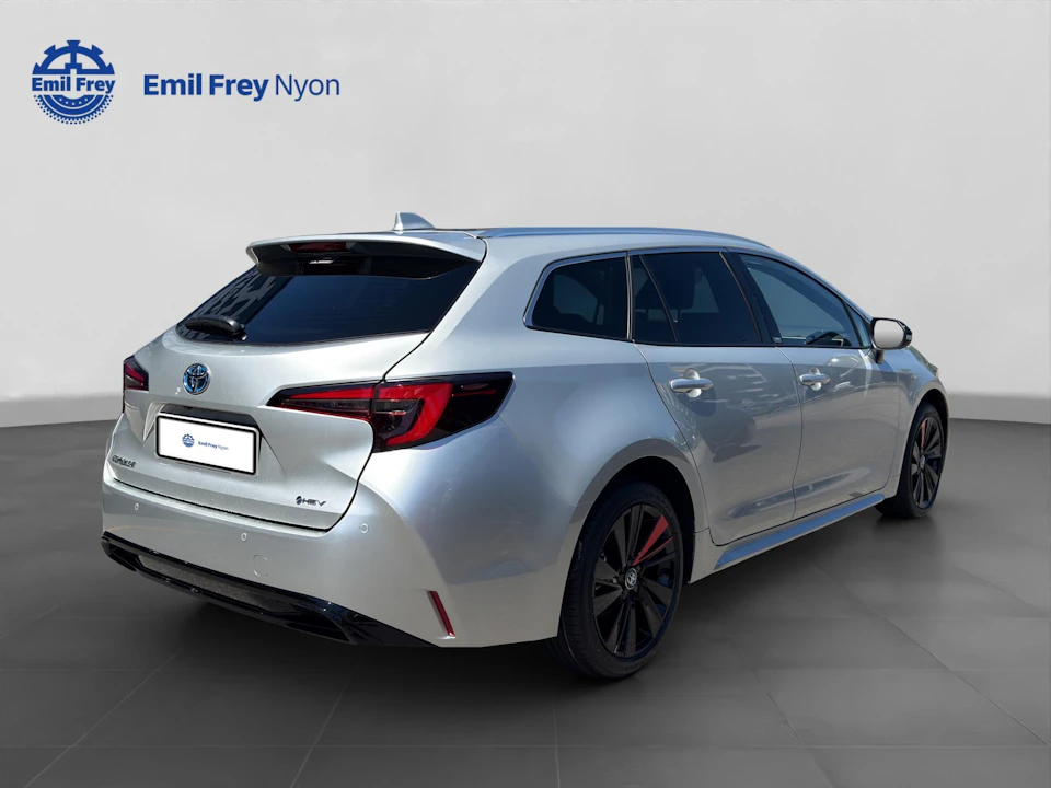 TOYOTA Corolla Touring Sports 2.0 HSD Swiss Edition : Réserver un essai ...