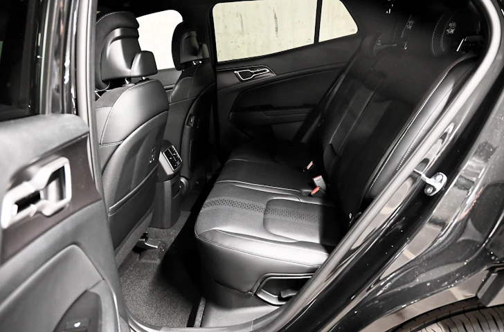 KIA Sportage 1.6 T-GDi Hybrid Black Edition: Jetzt Probefahrt buchen!