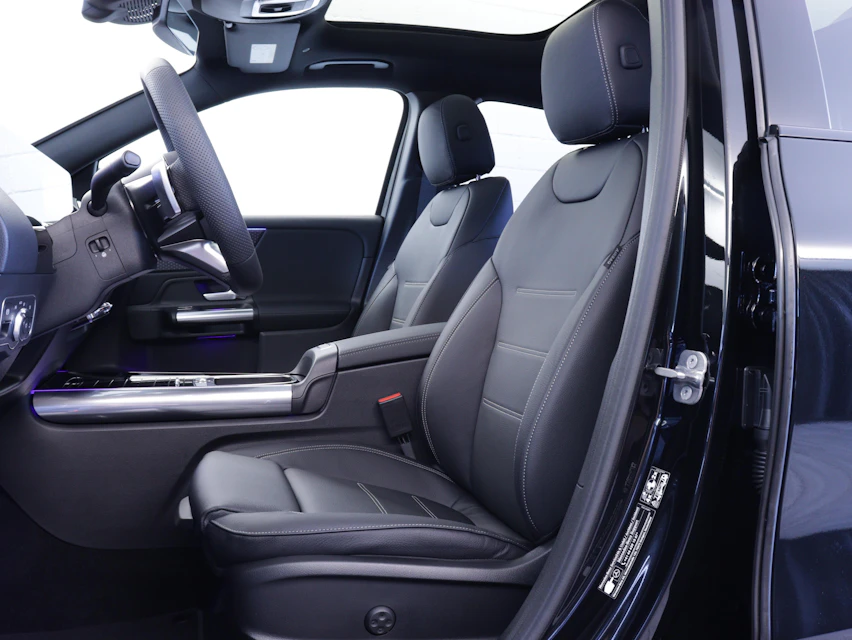 MERCEDES-BENZ GLA 220 d Swiss Star AMG Line 4matic: Jetzt Probefahrt ...